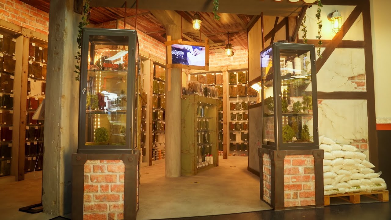 High-end Scenery shop - YouTube