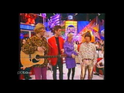 Going Live! | Final End Credits - Phillip and Sarah wave goodbye! | 17/04/1993