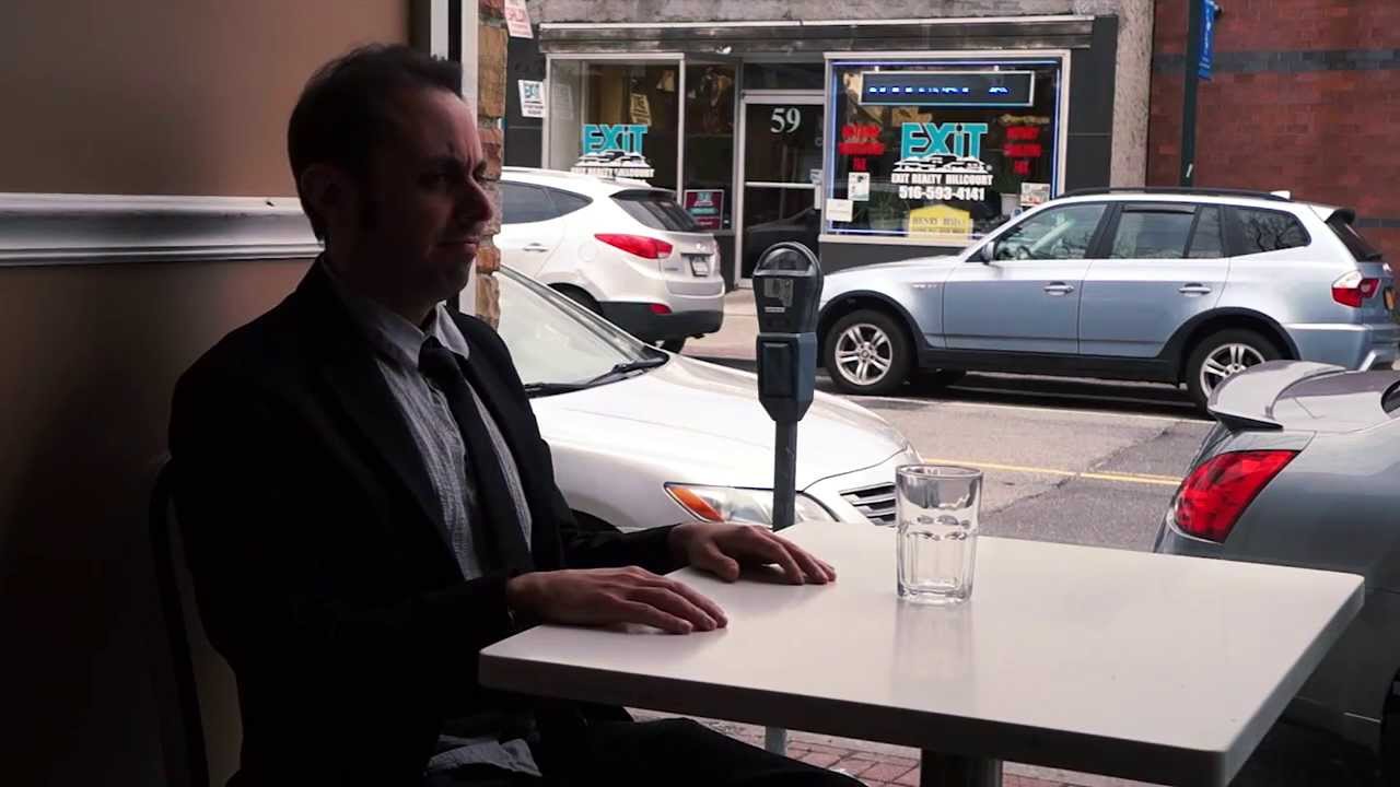 Joe Pontillo Lincoln Commercial Spoof - YouTube