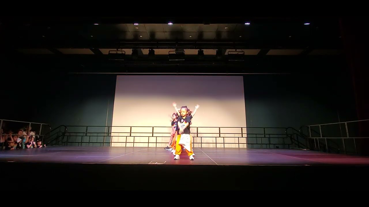Showtime Dance Studio Back to Dance Showcase 2023 － Twilight crew ...