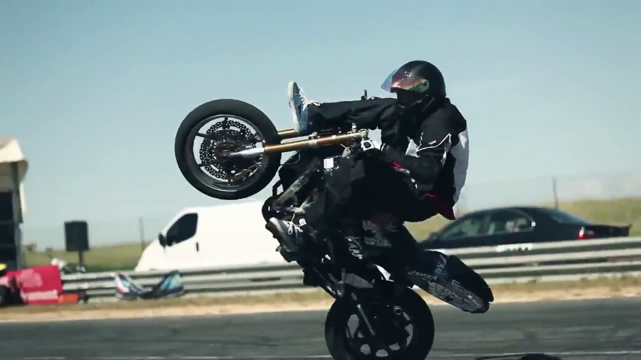 Stunt bum- incredible bike stunts - YouTube