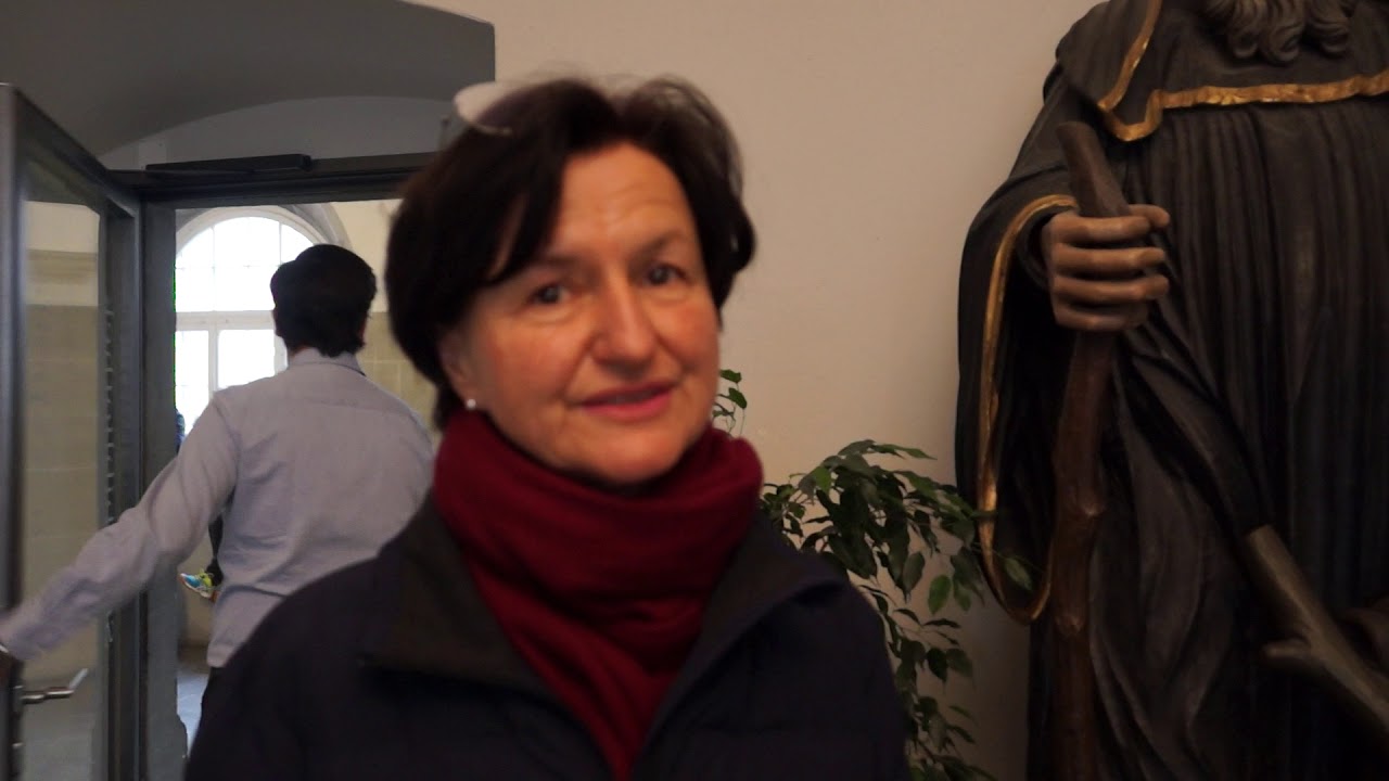 Maria Zuend, Guide St Gallen - YouTube