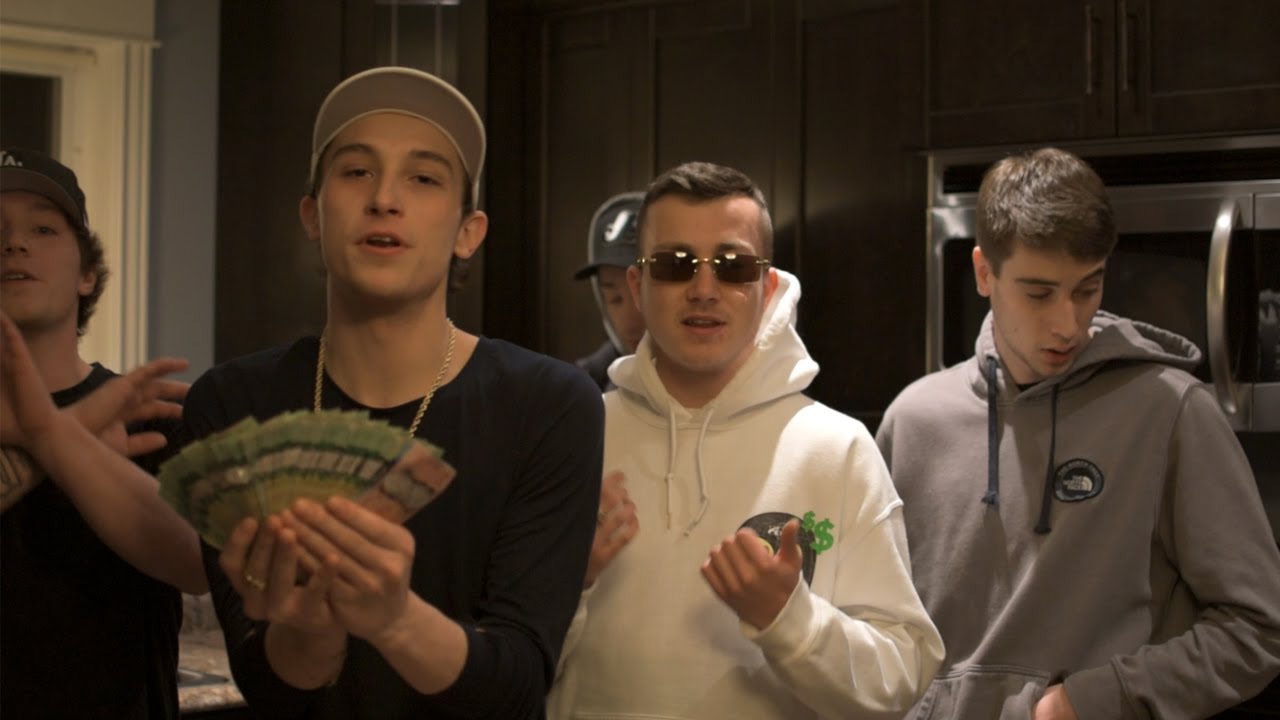 Manzy - Breeze (Music Video) - YouTube