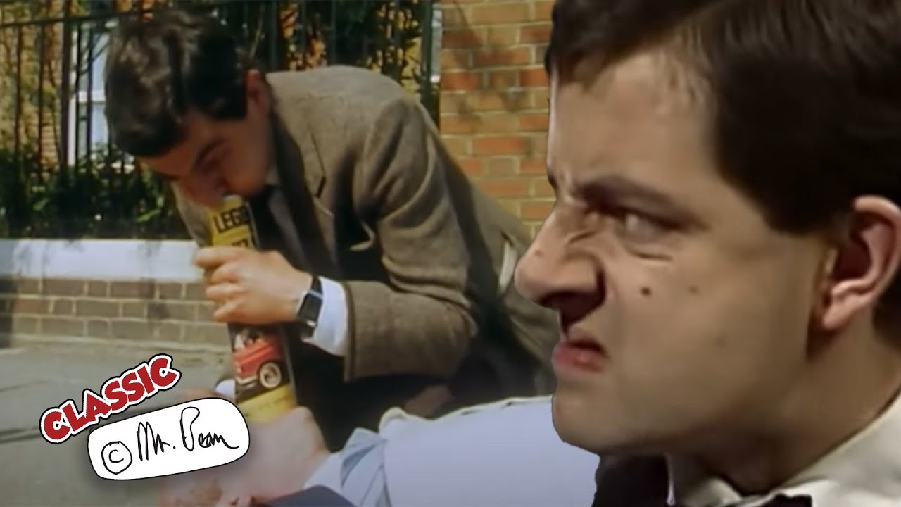 Clip Compilations: A Bus Stop Bust Up | Mr Bean Funny Clips | Classic ...