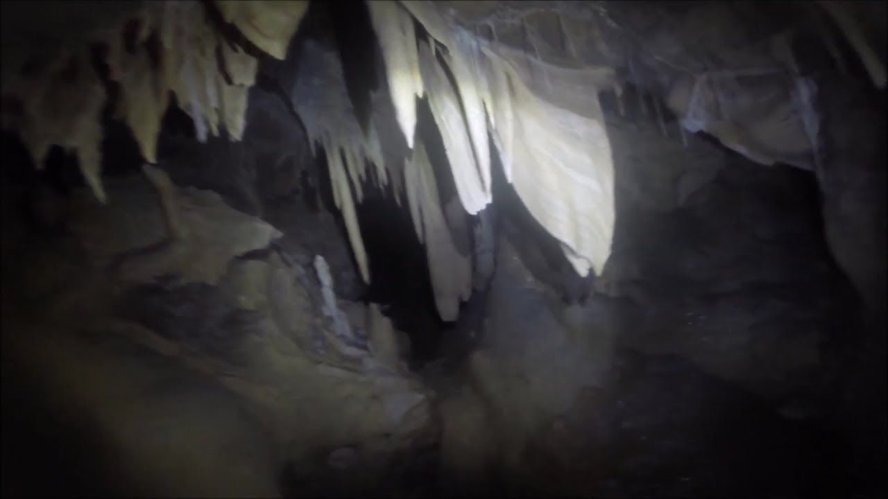 Amazing formations, Maitai Caves Nelson 🌲 - YouTube