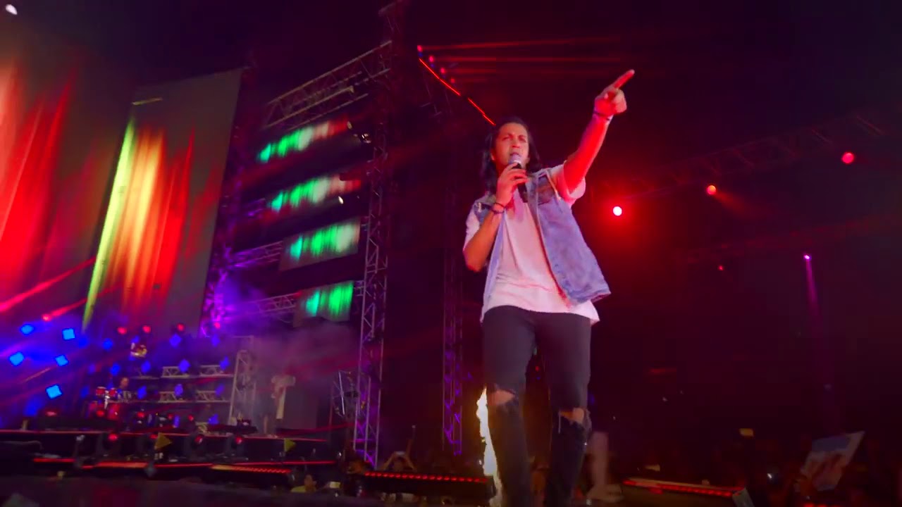 Hisham Gamal Despacito on live - YouTube