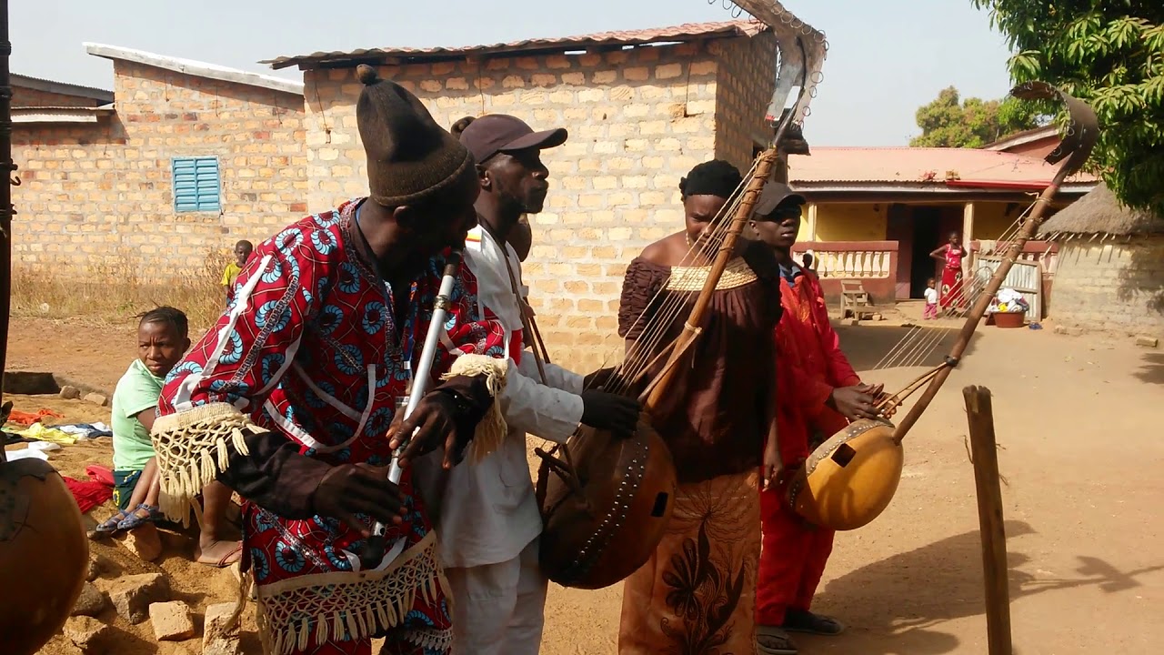 Guinean Musicians - YouTube