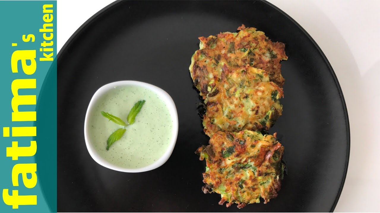 Zucchini Fritters With Dip Sauce And Feta Cheese/Mücver/turkish recipe ...