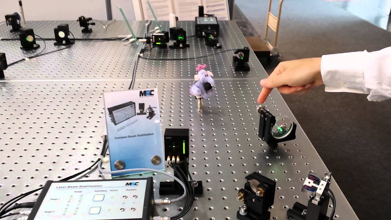 MRC - laser beam stabilization ON/OFF - YouTube