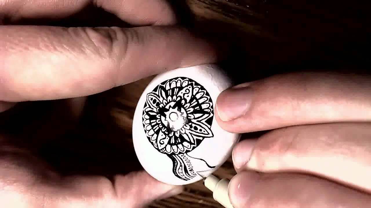 How to Decorate an Egg (Doodle) - YouTube