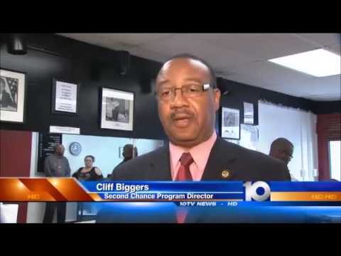 Second Chance Barbershop (WBNS-10TV) - YouTube