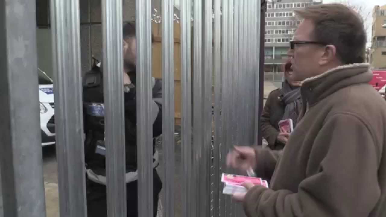 Nick Wrack on the Aylesbury - YouTube