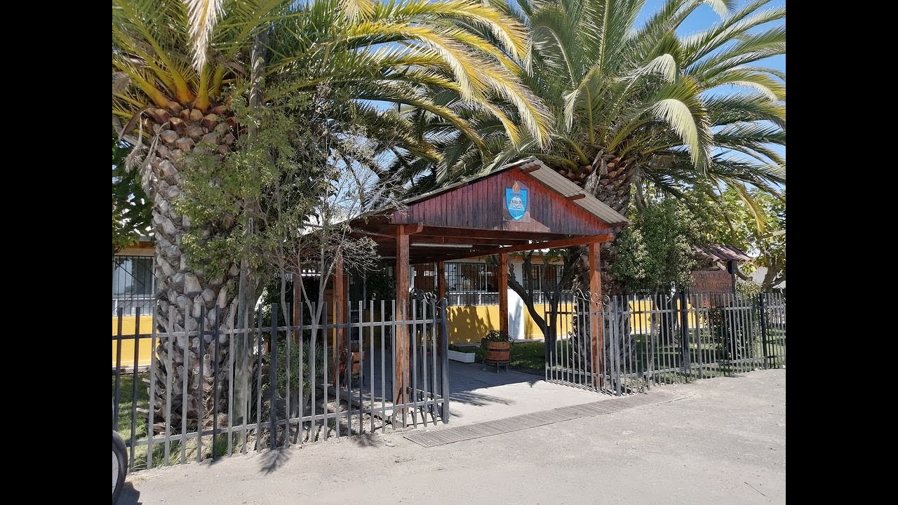 Presentación Esc. Luz María Crespo 2021 - YouTube