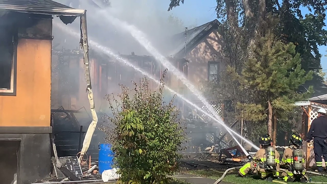 Bentley House Fire September 14, 2021 - YouTube
