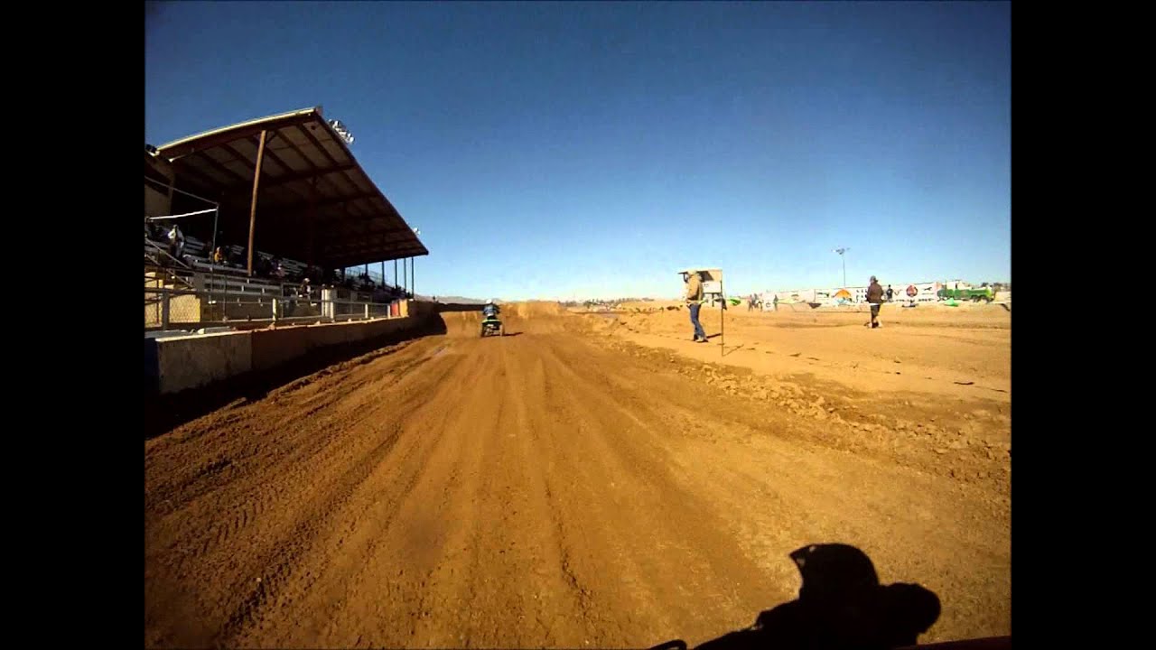 Pee Wee Race - YouTube