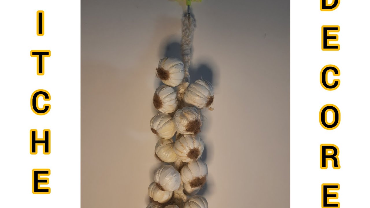 DIY Kitchen Decoration Idea/ How to make artificial garlic hanging ...