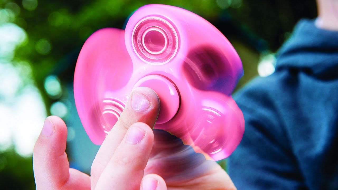 3 Fidget Spinner Hacks you NEED to Try! - YouTube