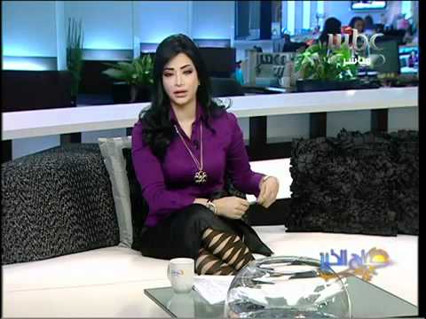 sexy milf presenter