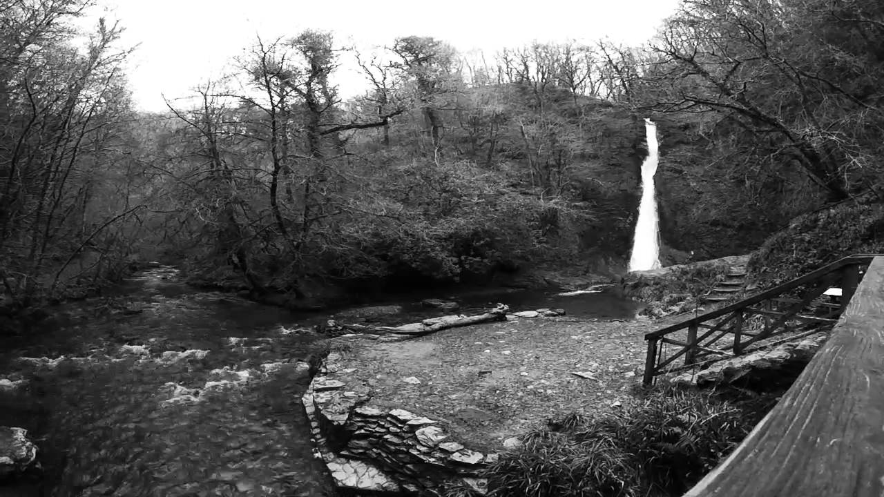 White Lady Waterfall - YouTube