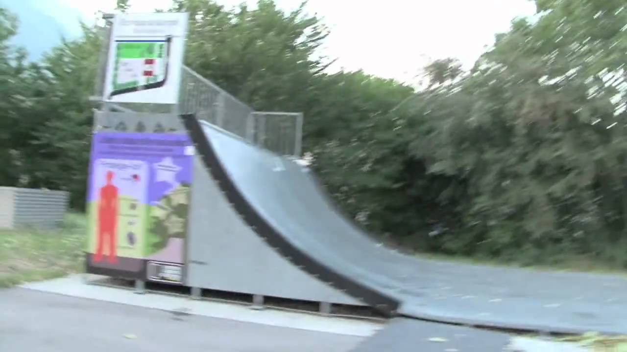 Rush SkatePark Martigny - YouTube