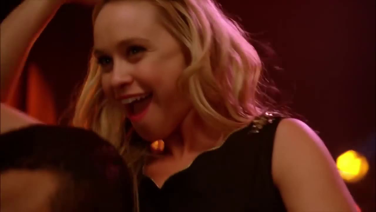 Gangnam Style- Glee Cast !!!! - YouTube