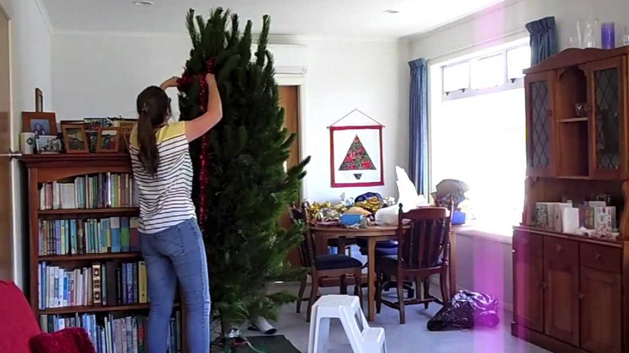 Decorating the Christmas Tree - YouTube