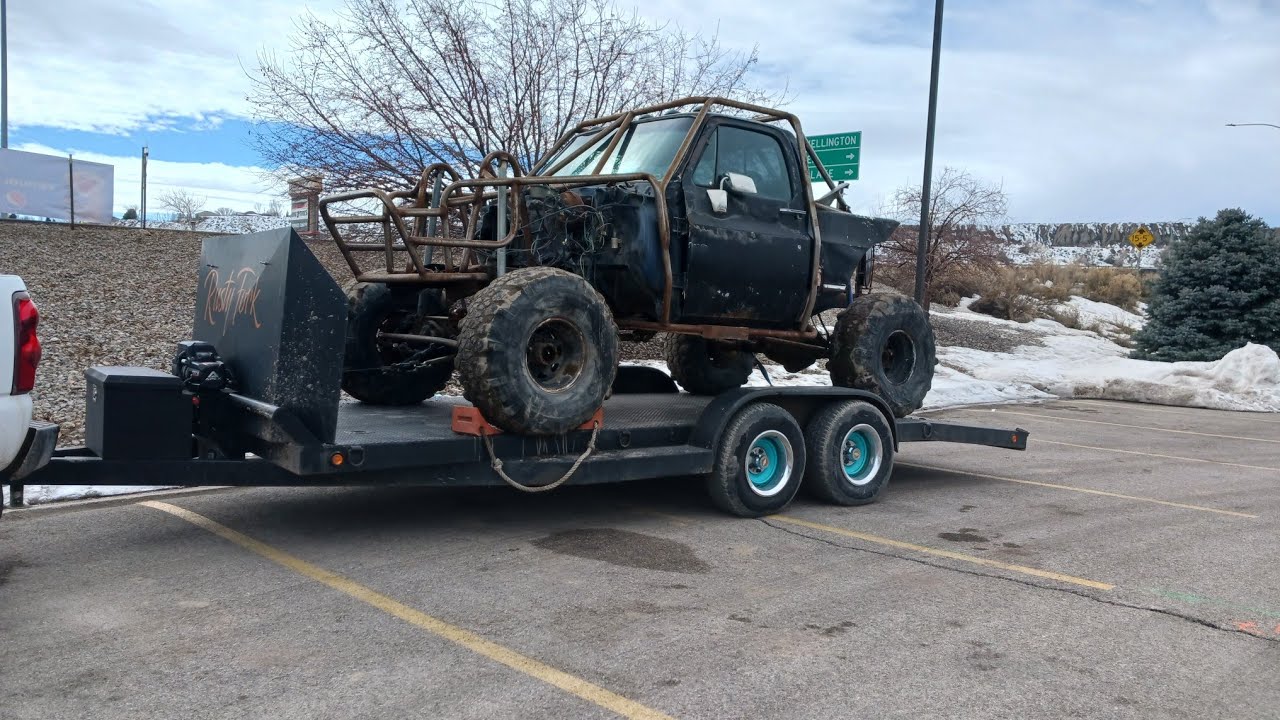 Squarebody Sunday!! Rock Crawler Style!! - YouTube