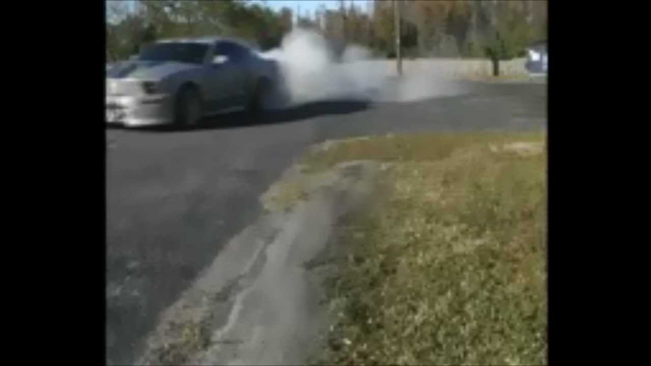 Tuned Ford Mustang GT Burnout and Hard Revving!!! Full HD - YouTube
