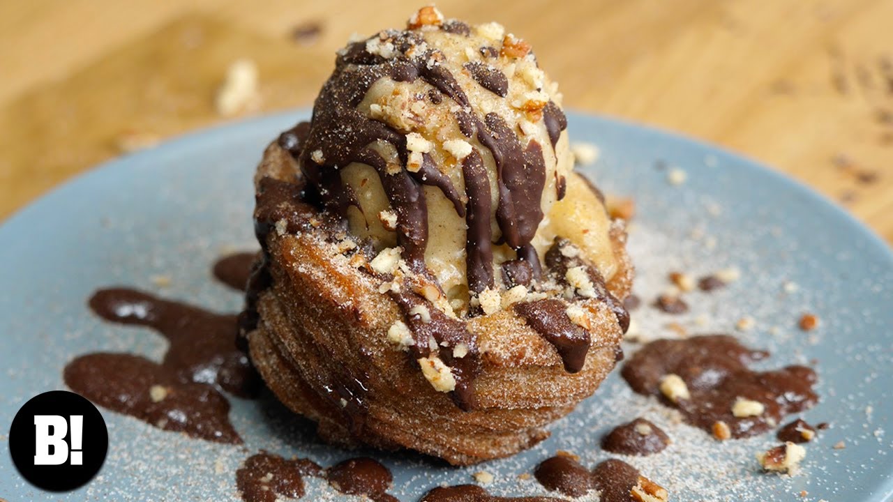 How to Make Banana Ice Cream Churros Cups - YouTube