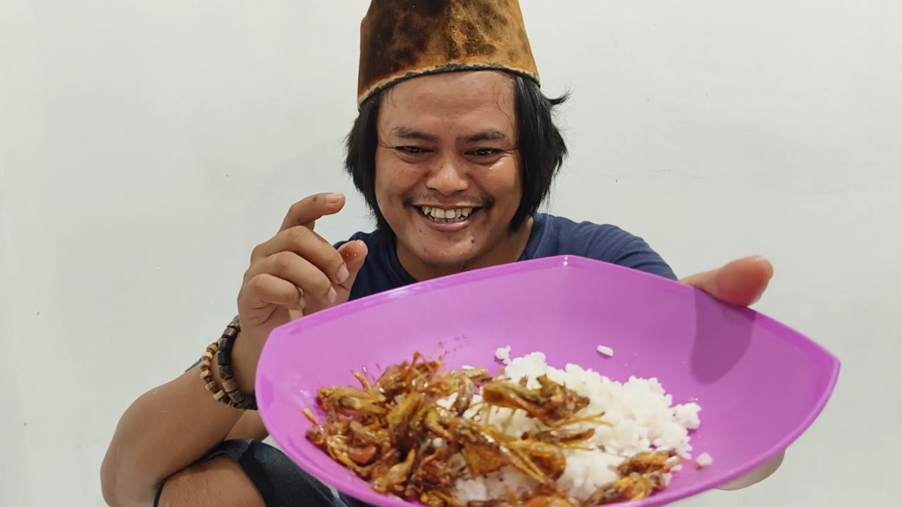 PETUALANGAN UCUY EPISODE 6 BERBURU BELALANG DI GORENG BUMBU ALAKADAR ...