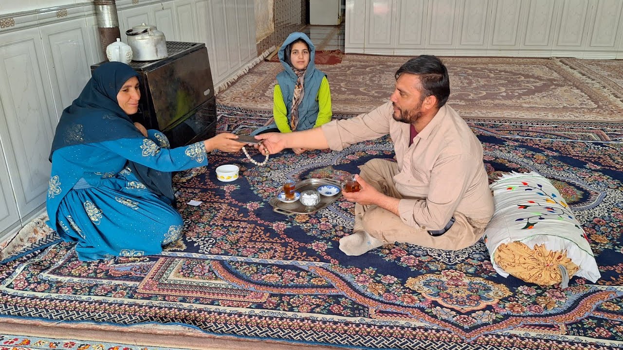 Mina and Amina: Struggle for Life and Hope for Tomorrow - YouTube