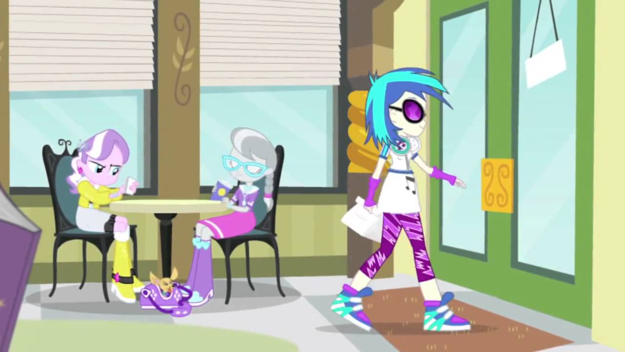 MLP Equestria Girls Rainbow Rocks EXCLUSIVE Short 'Music to My Ears'31 ...