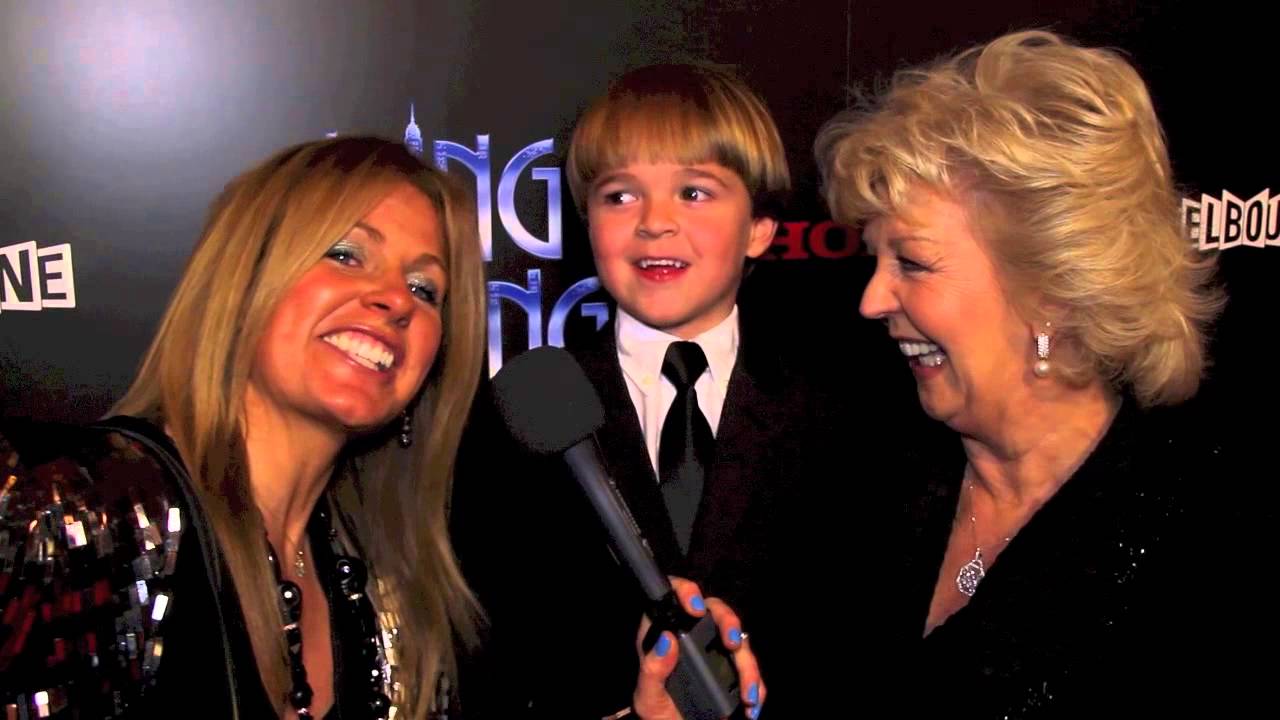 KING KONG OPENING NIGHT INTRODUCING SAM PATTI AND BERT NEWTON'S ...