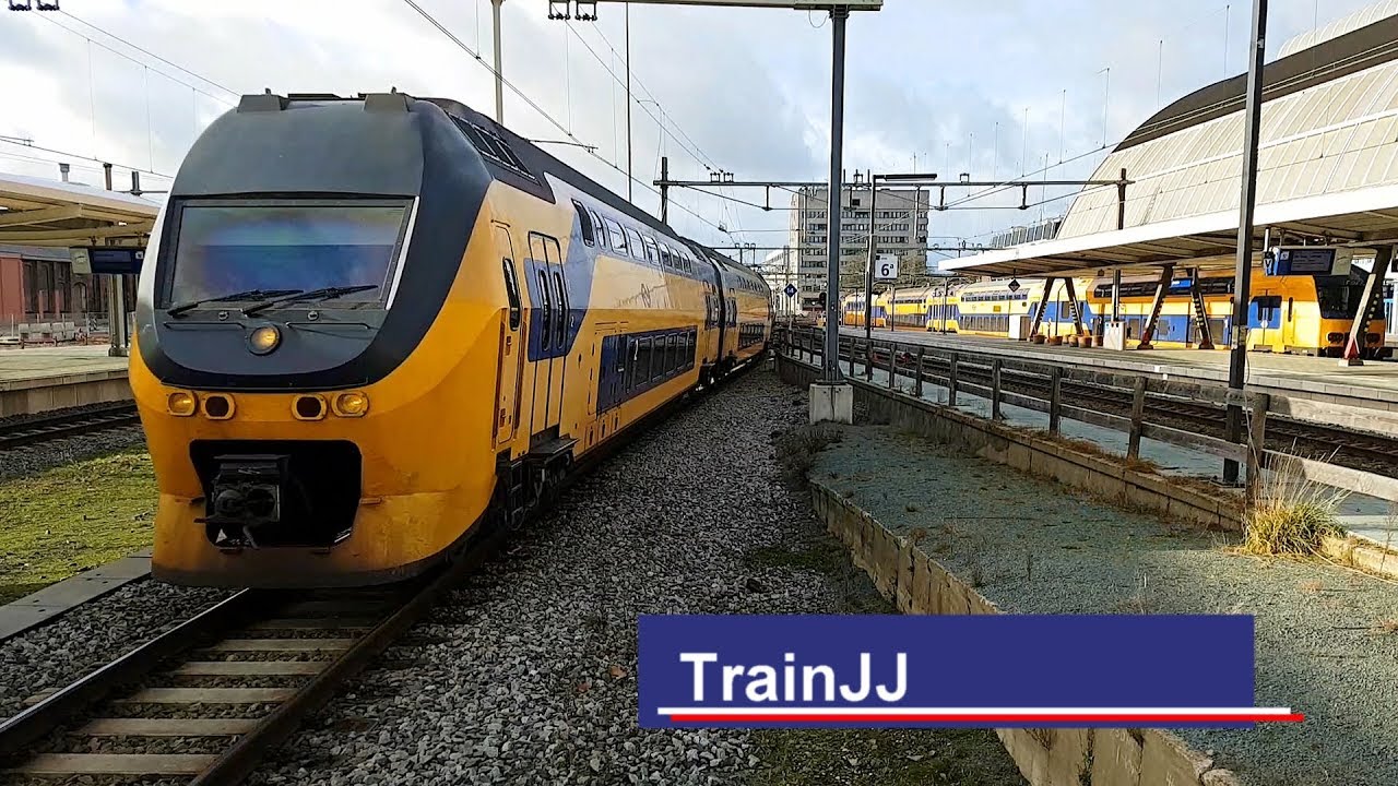 Dutch long double decker trains VIRM arriving in Zwolle | Dutch ...