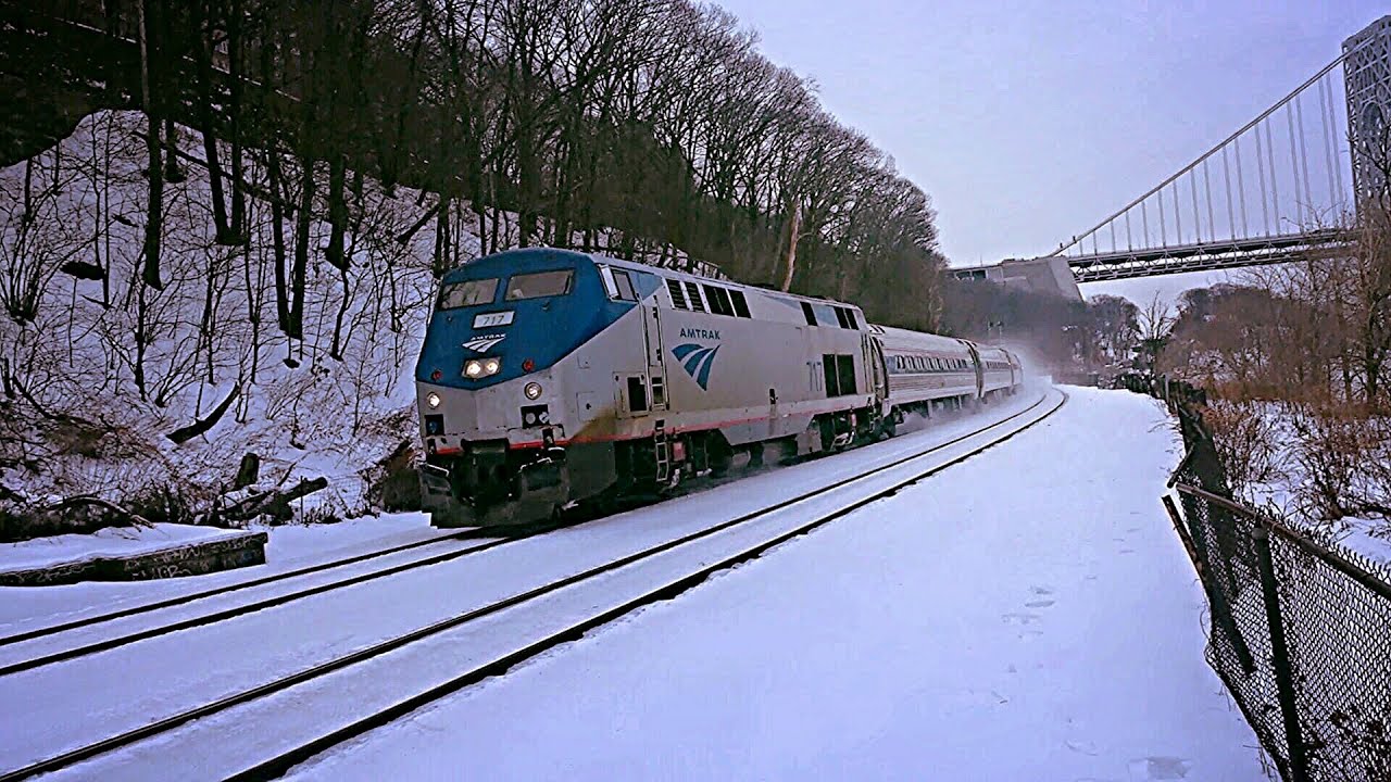 Amtrak + Powdery Snow = - YouTube