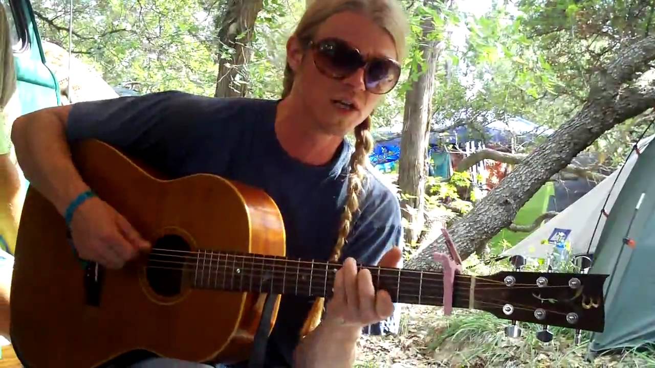 Bayard Blaine sings at the Kerrville Folk Festival 2009 - YouTube