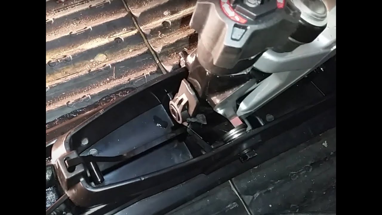 Ski-Doo Pilot TX Ski Adjustable Carbides - YouTube