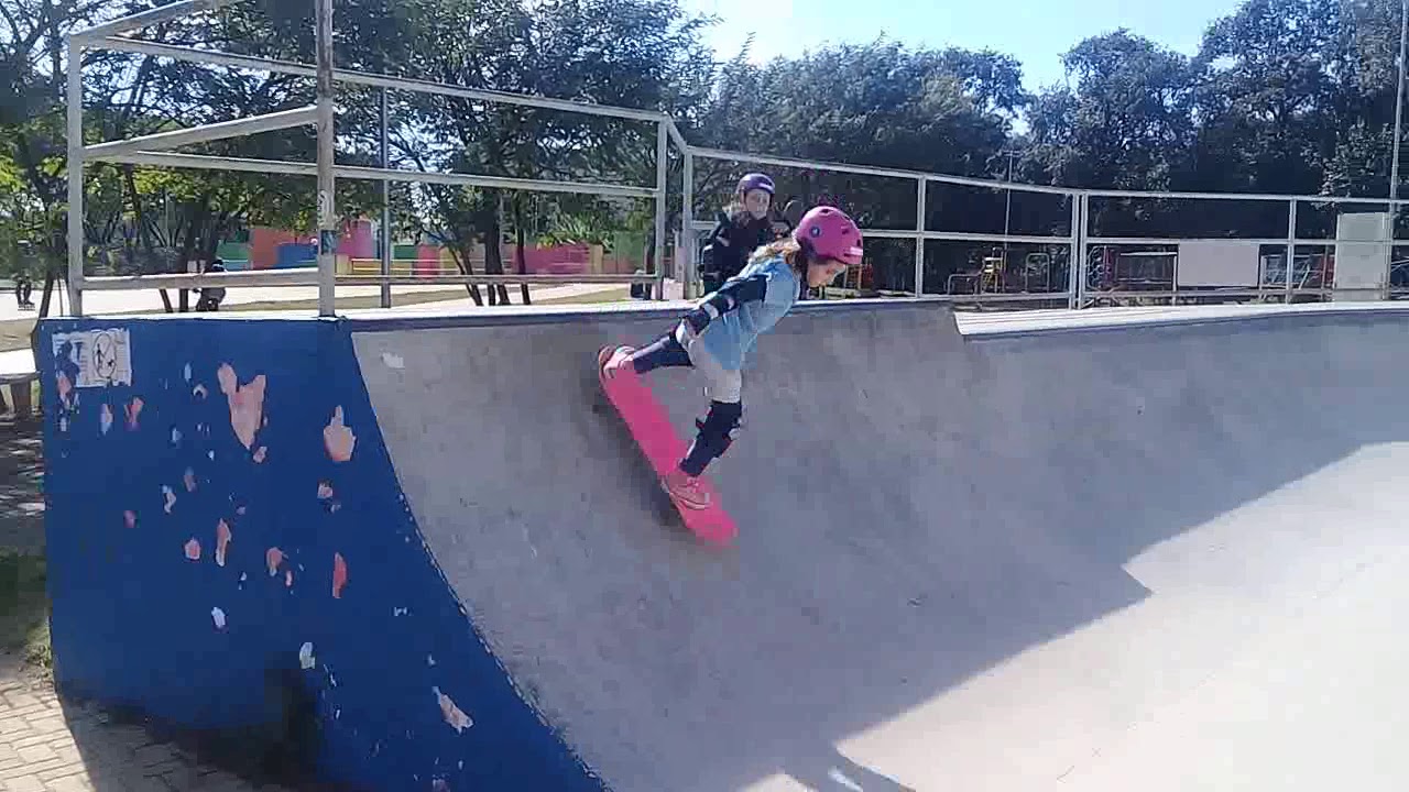 Sessão de Skate na Pista do Bom Retiro - YouTube