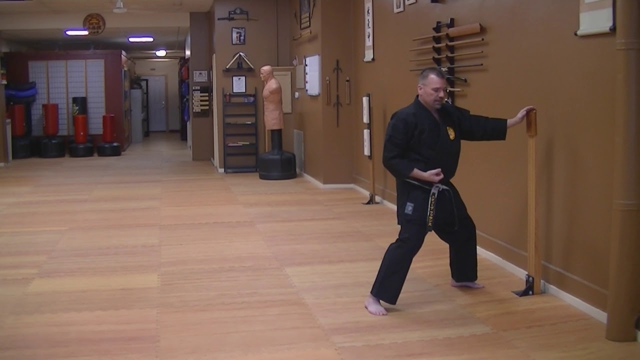 Makiwara 101 - Training properly - YouTube