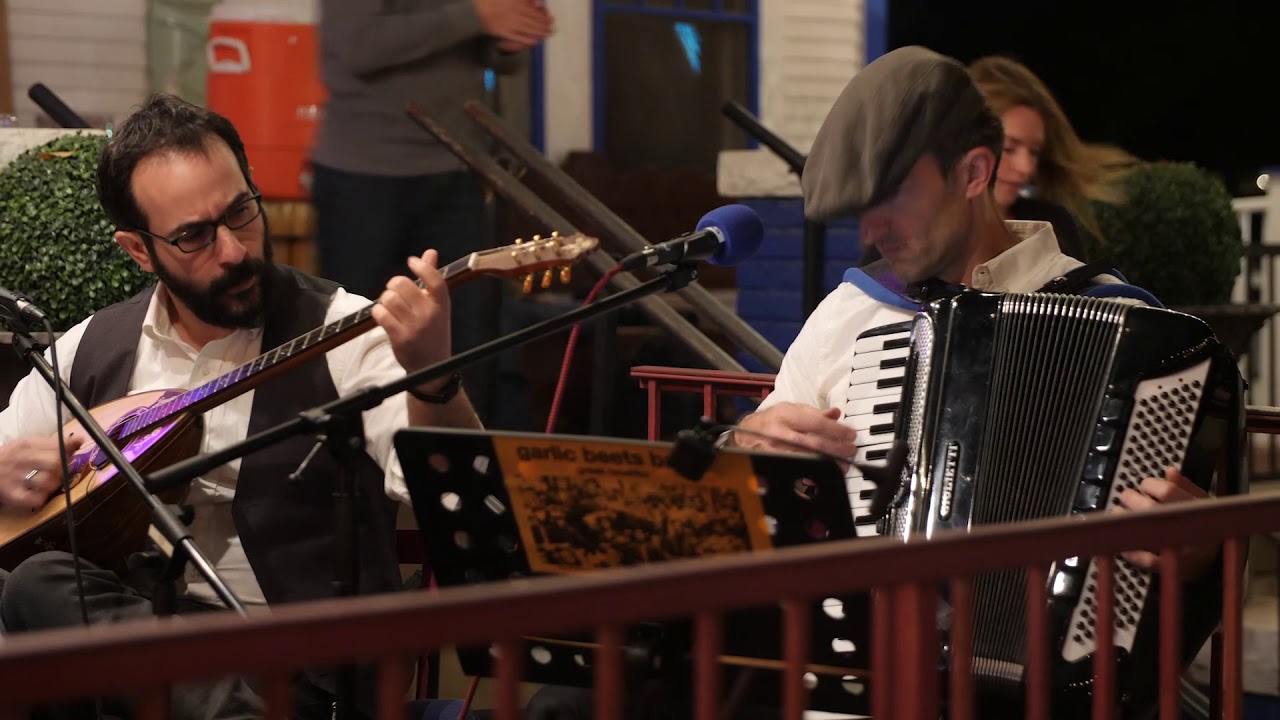 Μενεξέδες και Ζουμπούλια (Menexedes kai Zoumpoulia) GarlicBeetsBand ...