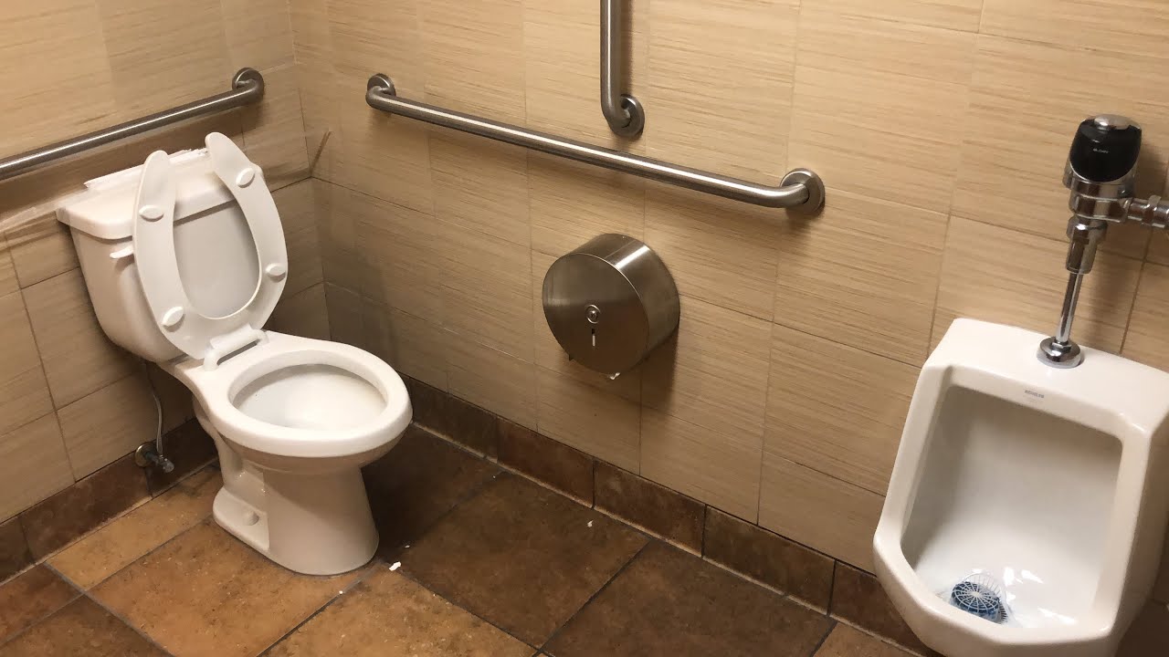 844: Taco Bell Men’s Restroom - YouTube