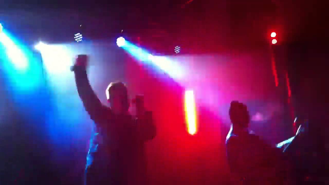 Winny Puhh - Joel Steinfeldt pandi vangi LIVE @ HRL 2014 - YouTube