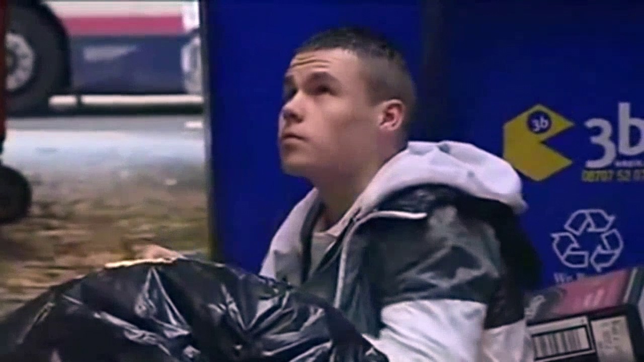 Aaron Livesy 1st December 2008 Part 3 - YouTube