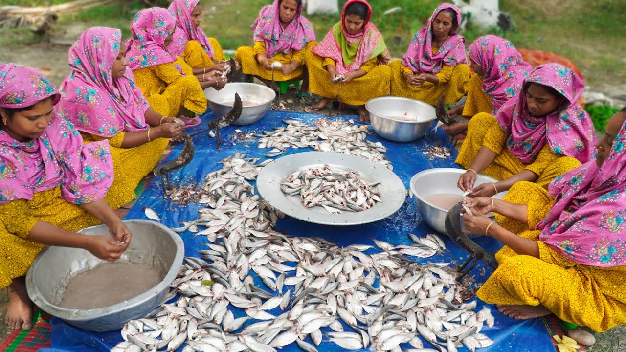 Sea Fish Vegetable Curry Recipe - Traditional Bengali Fish Cooking ...