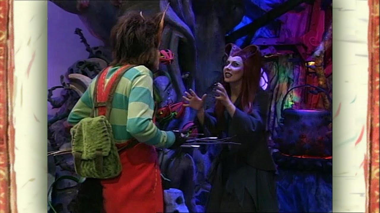 #Melevisione - Una città da Strega (2003) - YouTube