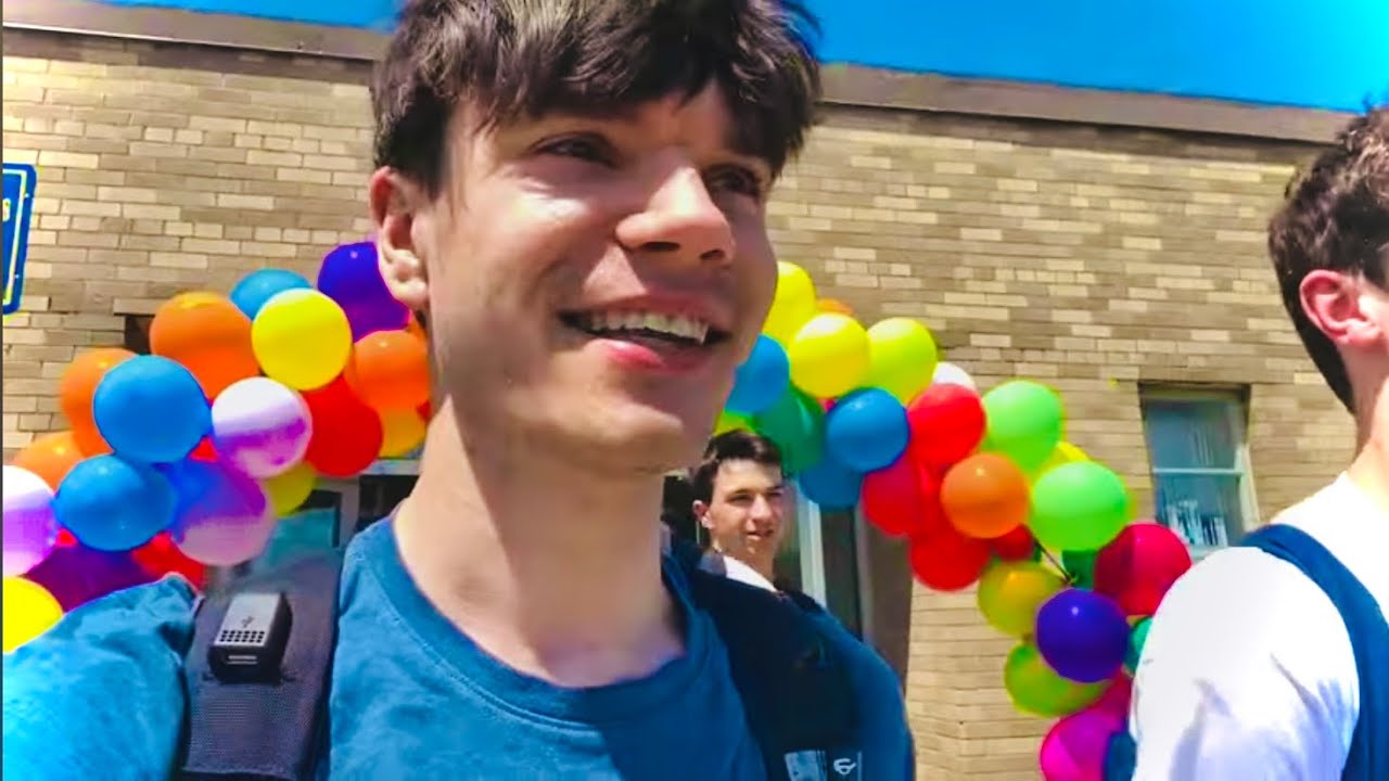 Last Day of Highschool… - YouTube