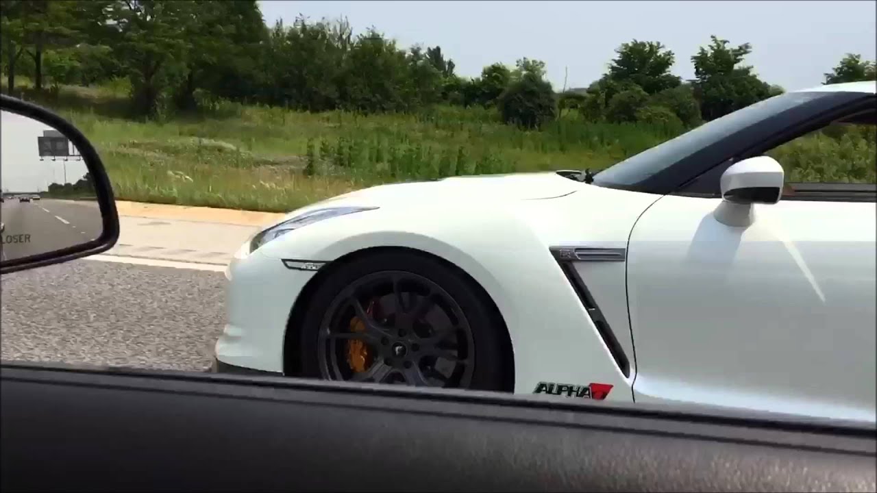 AMS Alpha 9 GTR (1050 HP) Downshifts and Hard Acceleration - YouTube