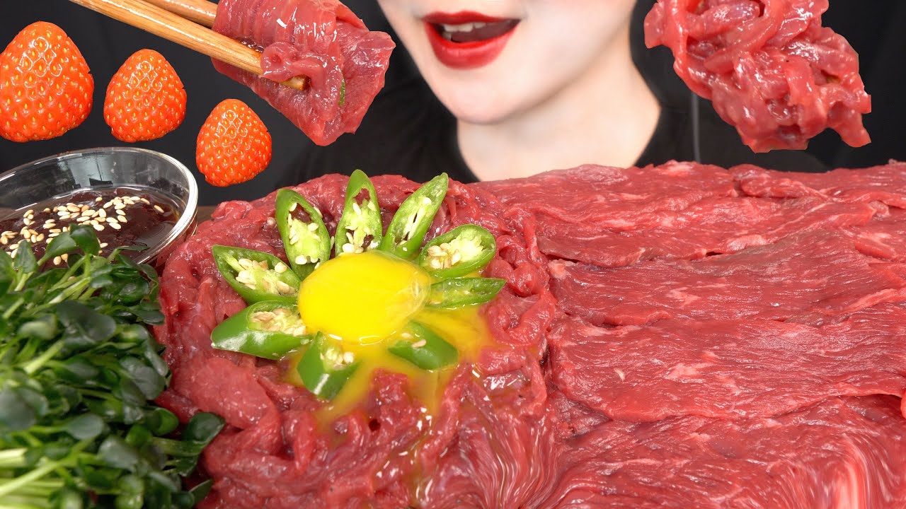 ASMR RAW BEEF 한우 뭉티기 먹방, 육회 먹방 KOREAN STYLE STEAK TARTARE YUKHOE ...