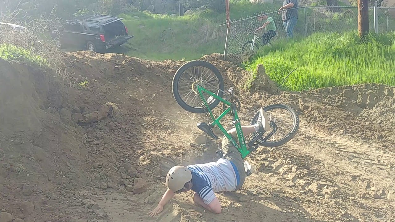 Carter's epic stunt fail - YouTube