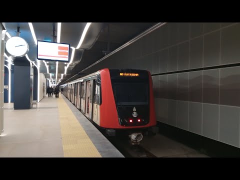 İstanbul'da M3 ile Kayaşehir Merkez - Bakırköy Sahil Arası Metro ile Seyahat